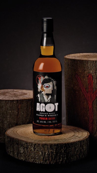 AGOT WHISKY :: Luna beer